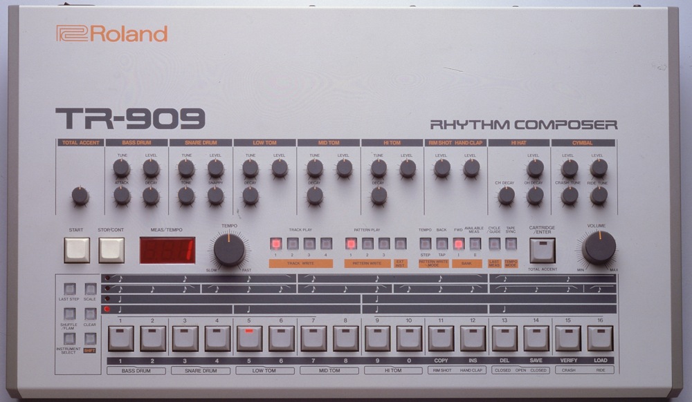 Roland TR 909 Roland Clan Roland TR 909 Roland Clan
